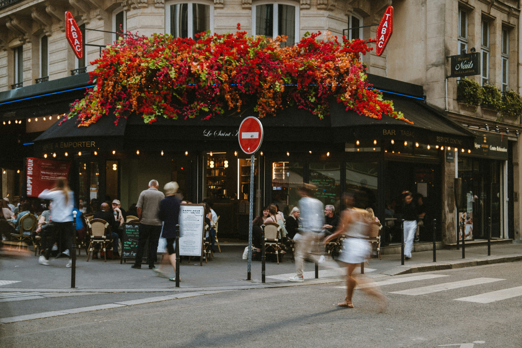 When & How to Execute a Restaurant Rebrand